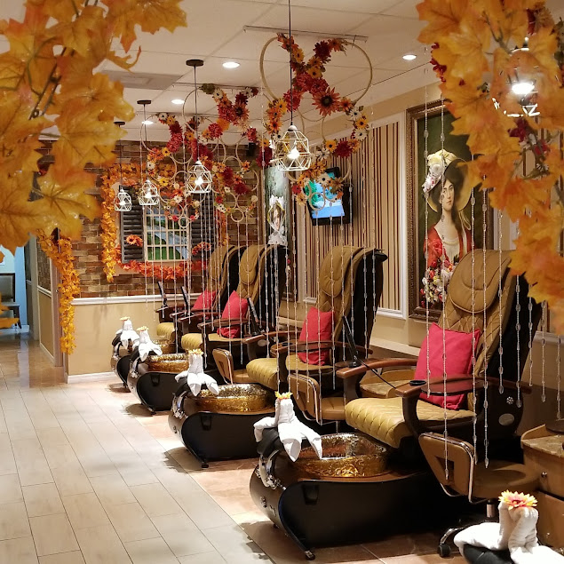 DILA NAILS AND LUXURIES | Top Nails Salon in Boynton Beach FL 33426